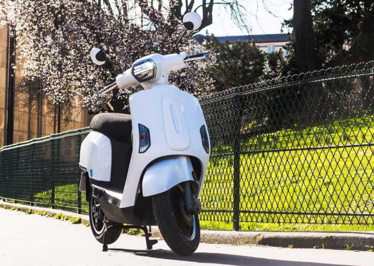 Mob-ion AM1 : le scooter électrique Origine France à 99 €/mois