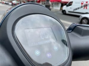 Essai ZEWAY SwapperOne : que vaut le Gogoro français