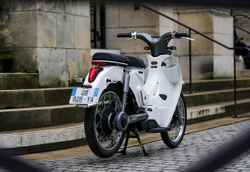 Motron Cubertino 50 : notre essai du scooter électrique urbain