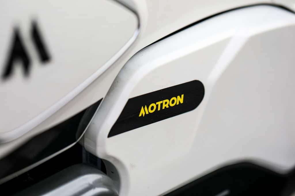 Motron Cubertino 50 : notre essai du scooter électrique urbain