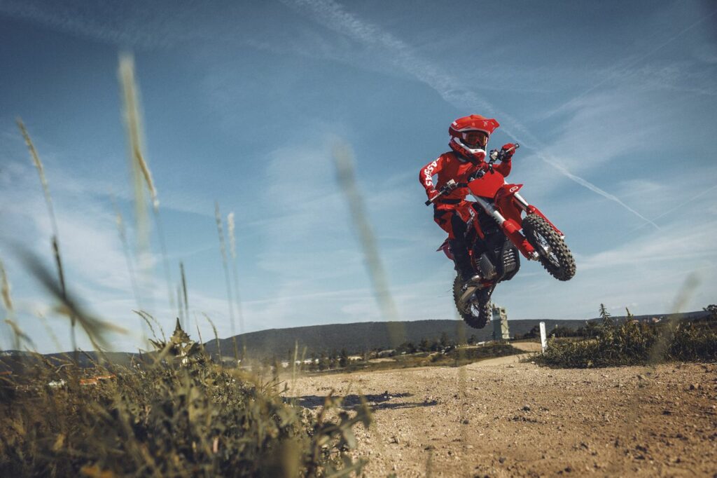 GasGas MC-E 3 : la nouvelle mini-motocross électrique