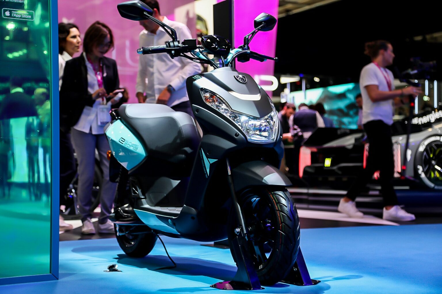 Un scooter électrique 125 Peugeot ? C’est pour bientôt ! - Cleanrider