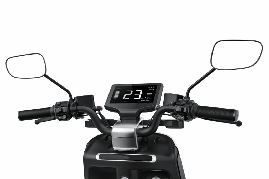 Yadea G5 : prix, autonomie, fiche technique