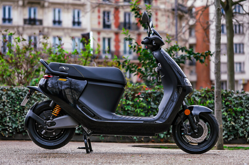 Essai Segway E300SE : un 125 électrique tout équipé à moins de 5 000