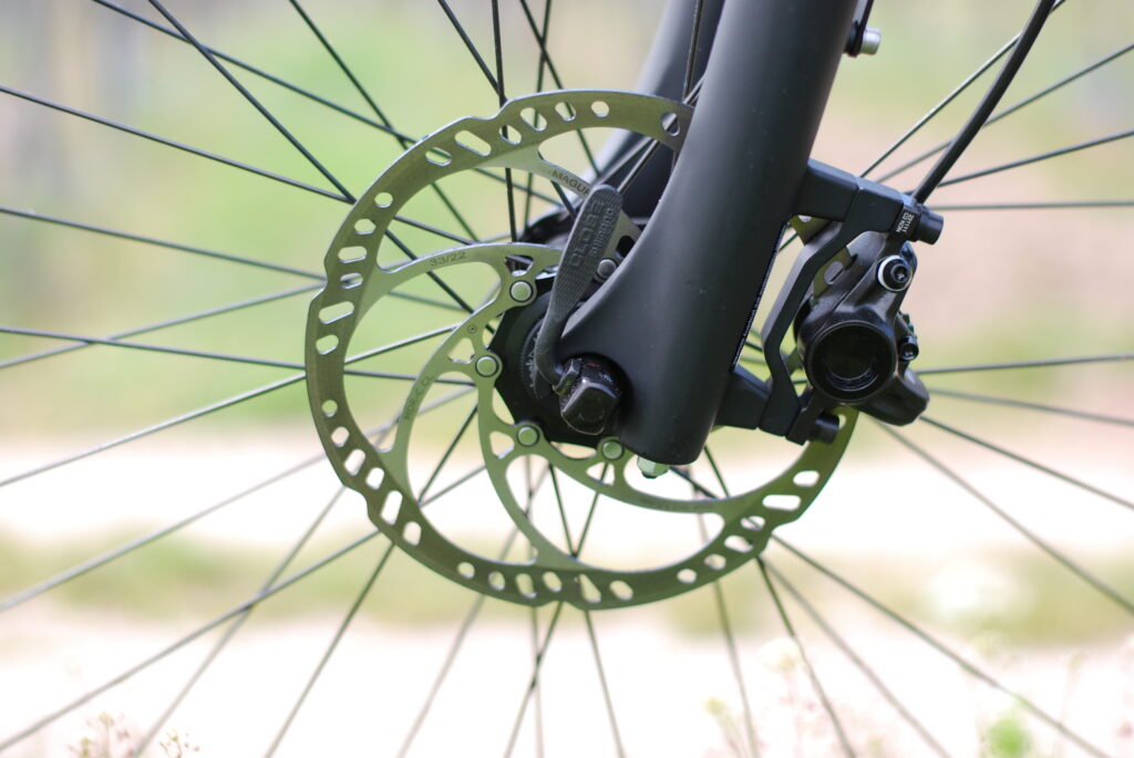 Freins à disques hydrauliques ou mécaniques : quelles sont les ...