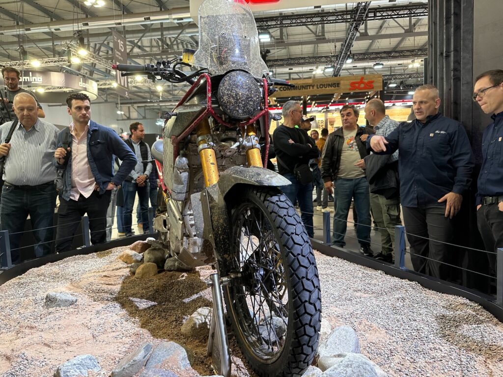 EICMA 2023 — Moto électrique : Royal Enfield se lance enfin, on a ...