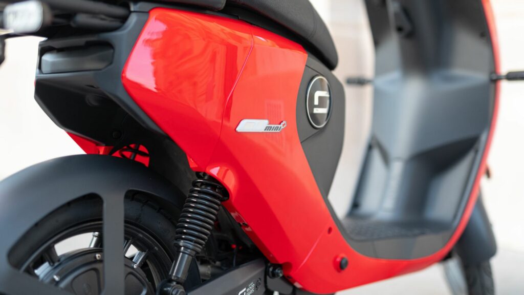 Super Soco CU Mini : prix, autonomie, performances, vitesse