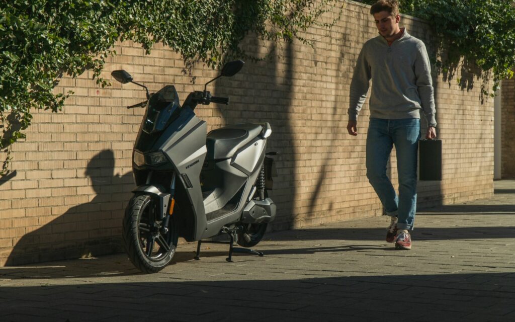 Horwin SK3 Plus : le maxi-scooter électrique monte en puissance - Cleanrider