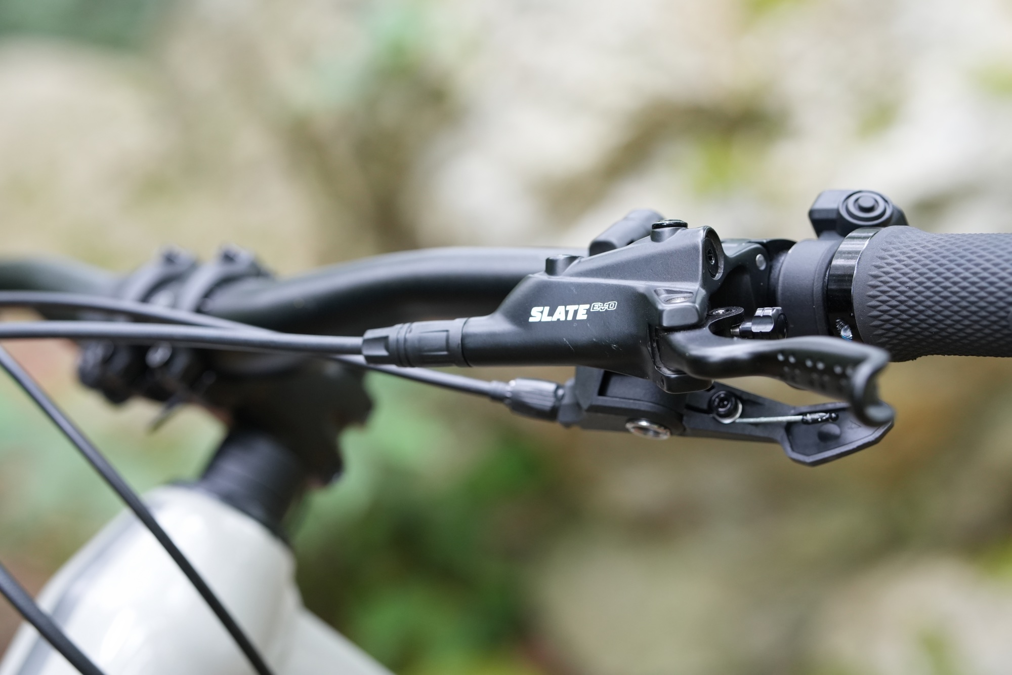 Test VTT électrique Rockrider E-FEEL 700 S : Decathlon muscle son jeu ...