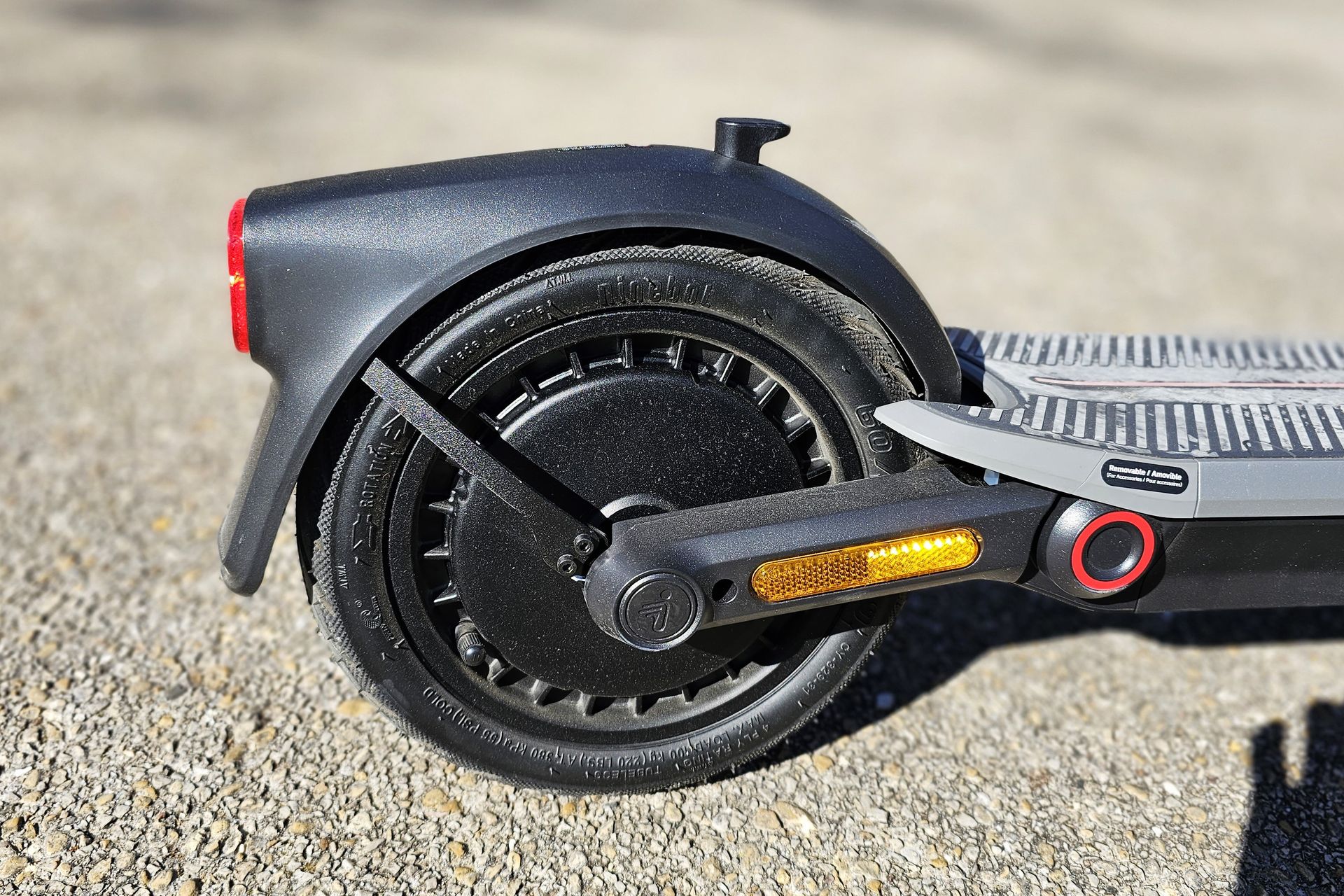 Ninebot E3 Pro E : on a testé la nouvelle trottinette électrique légère ...