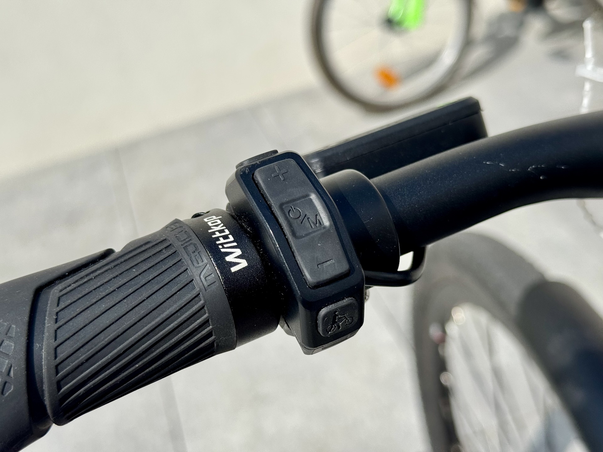 Nakamura Crosslite: 1 599 € en soldes, vélo électrique urbain à courroie