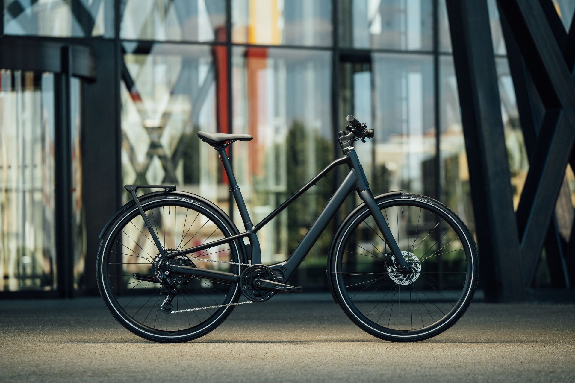 Léger et design, le vélo électrique Orbea Carpe redonne du plaisir en ville